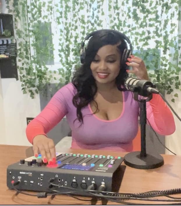 Weekend Personalities | Bumpin' 96.3 FM - Throwback Hip Hop